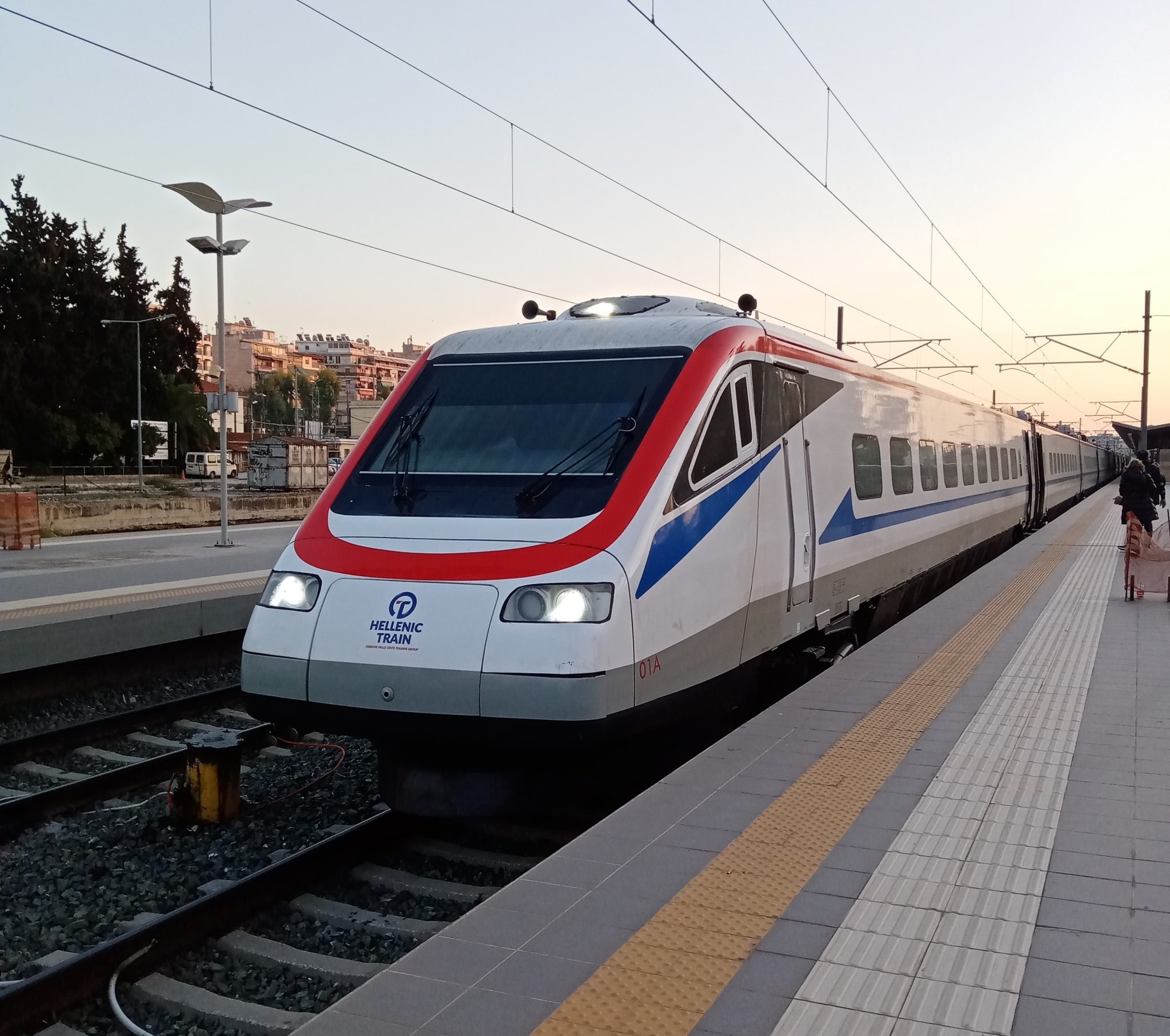 Vida útil de los trenes de alta velocidad en el mundo – Geotren